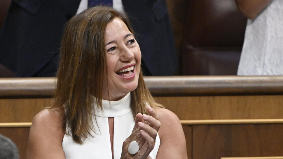 Nueva Legislatura en España: eligen a la socialista Francina Armengol como presidenta del Congreso