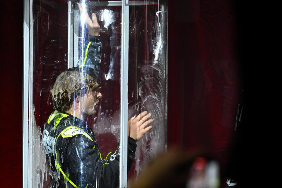 "Spermule 1": A Los Angeles, une course de spermatozoïdes fait le buzz