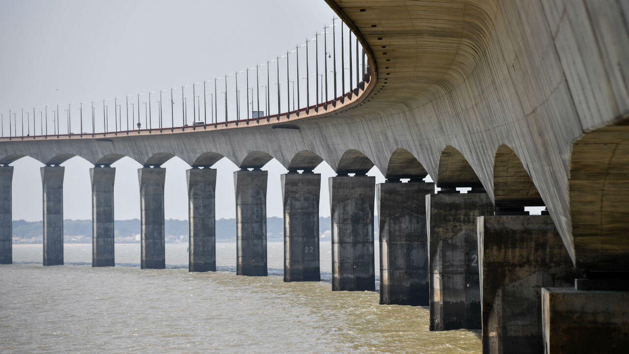 En France, l’état de 25 000 ponts routiers inquiète le Sénat