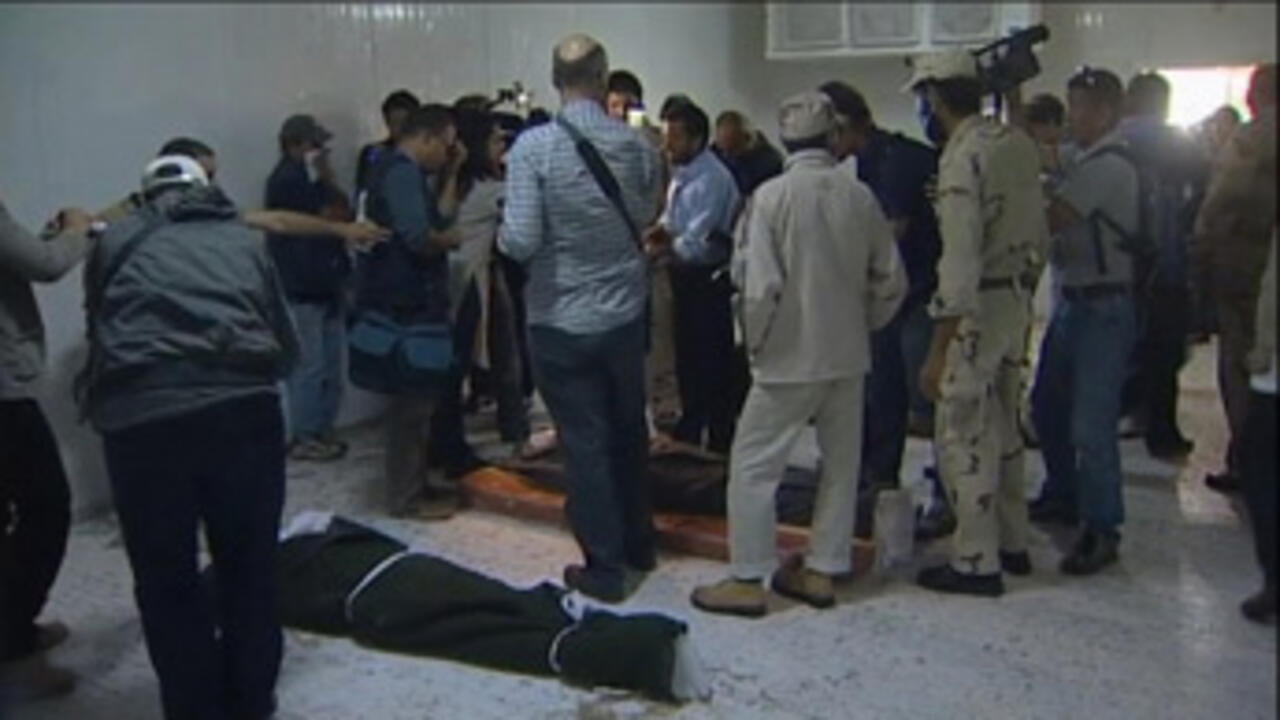 Gaddafi and son buried at dawn in secret location - France 24