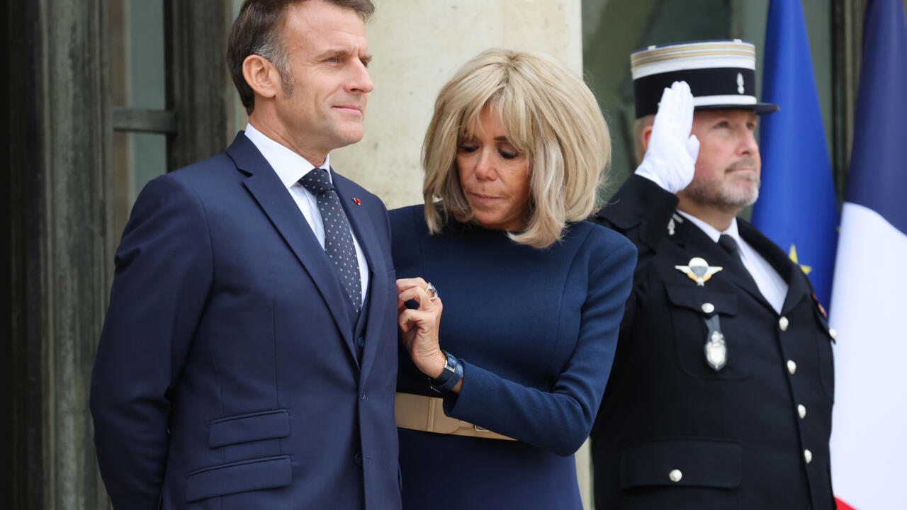 Macron seeks new PM to end France crisis