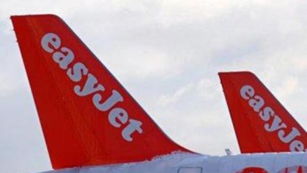 France fines EasyJet over crew contracts
