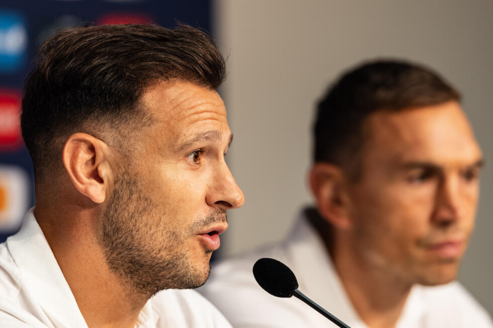 'Foolish' for England to think of World Cup quarters before Samoa