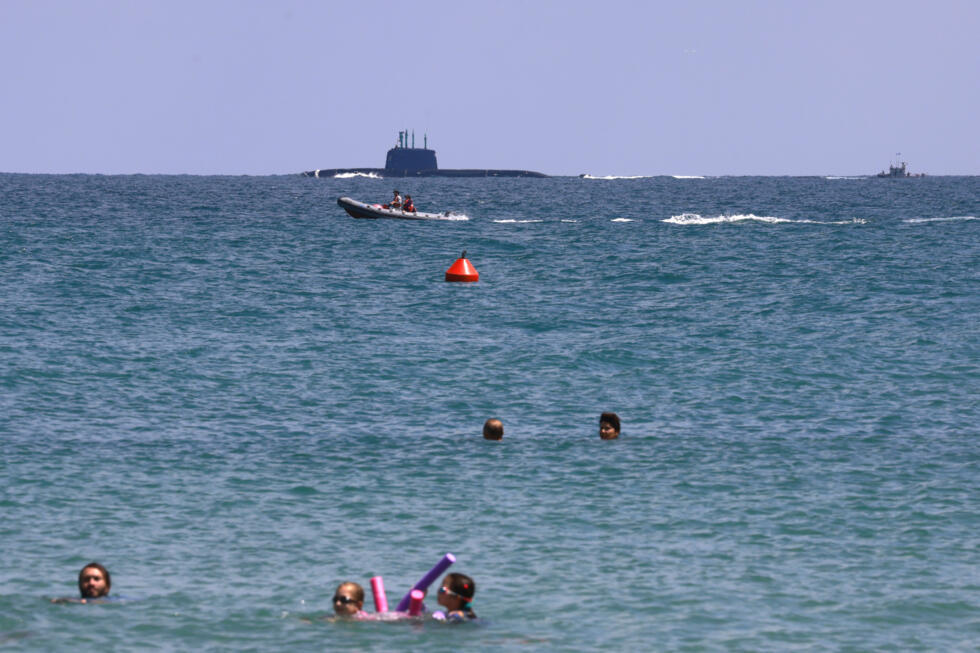 'Extra-tense': powder-keg Israeli port braces for bombardment