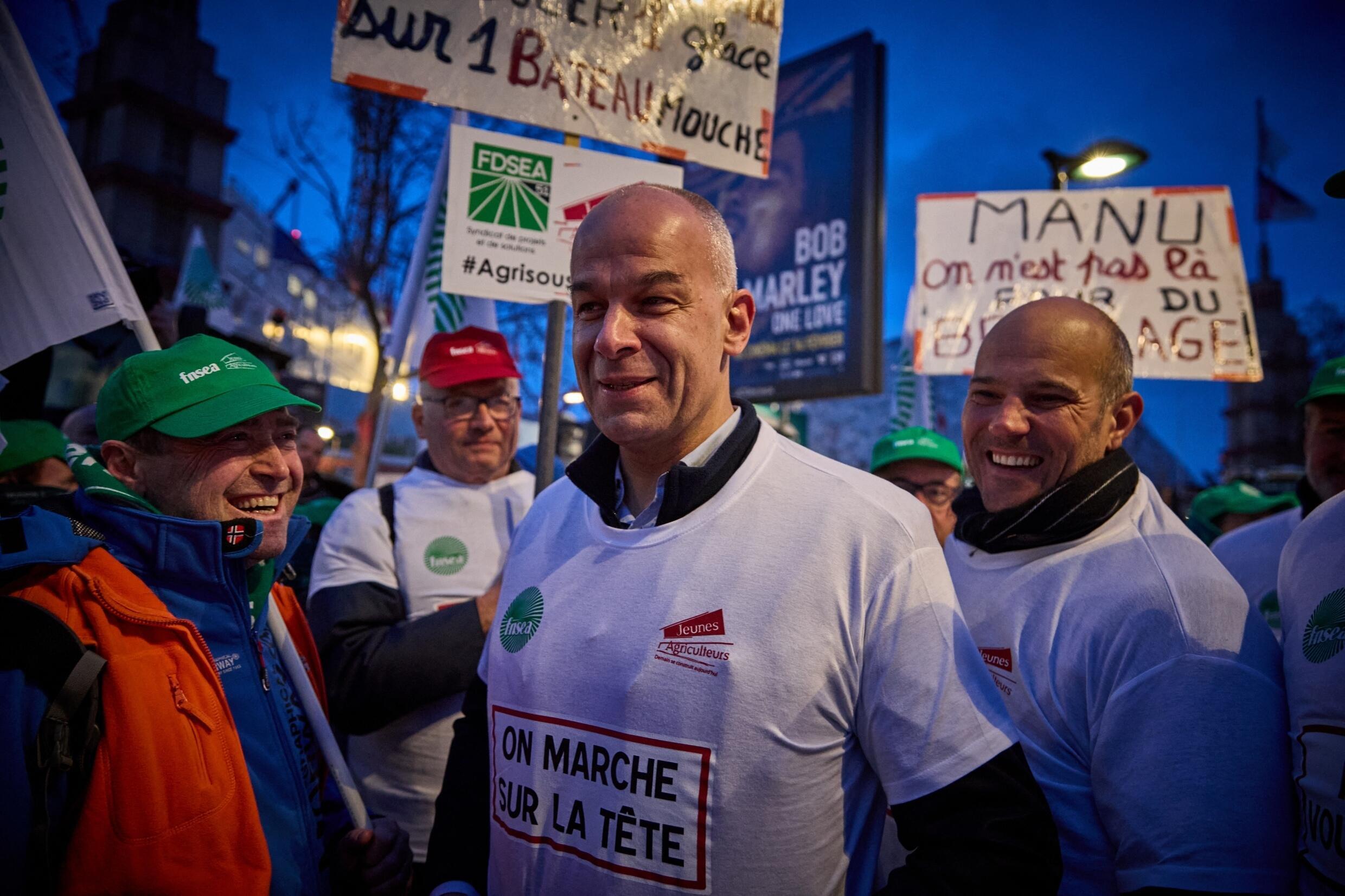 French farmers may stage more protests in coming weeks, union boss says