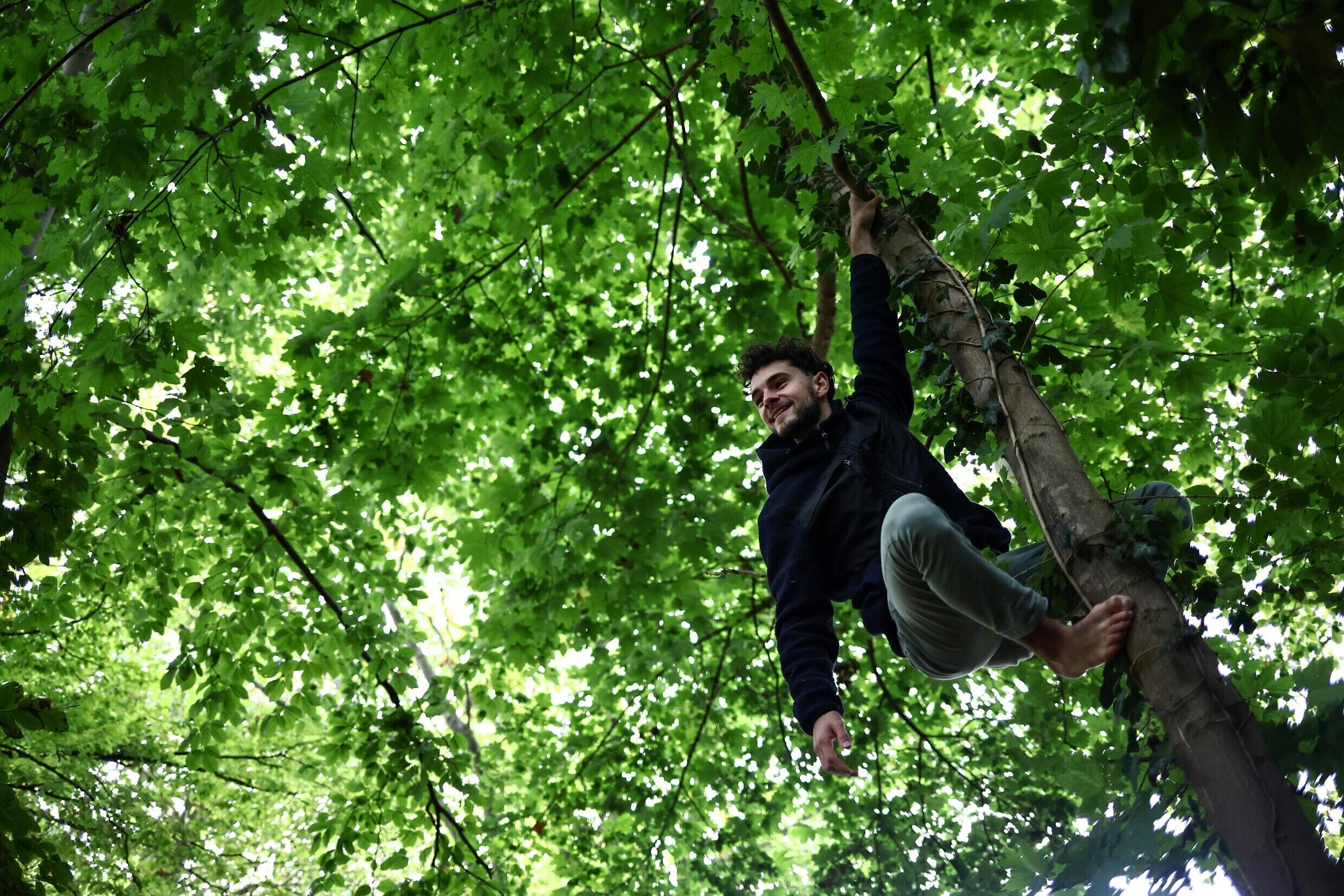 'Unique sensation': young climber scales French skyscrapers