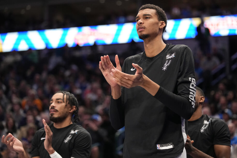 NBA: Wembanyama forfait par précaution face aux Mavericks pour douleurs à la cheville