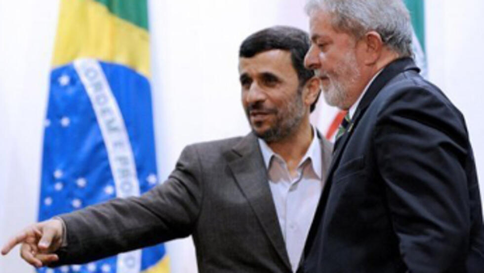 Lula arrives in Iran for key nuclear talks