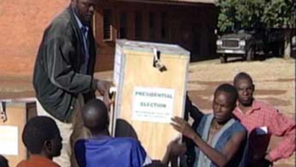 Elections underway in Zimbabwe