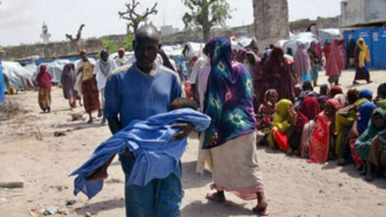 En deux mois, 100 000 personnes fuyant la famine ont rejoint Mogadiscio ...
