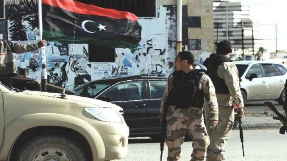 Battle erupts for port in Libya's Benghazi