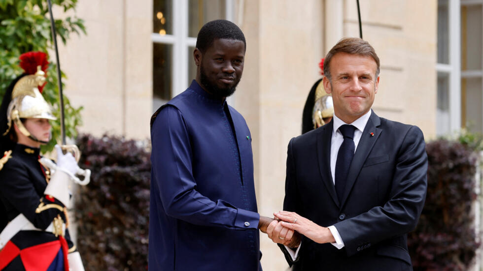 Rencontre Bassirou Diomaye Faye-Emmanuel Macron : un tournant pour la relation franco-sénégalaise