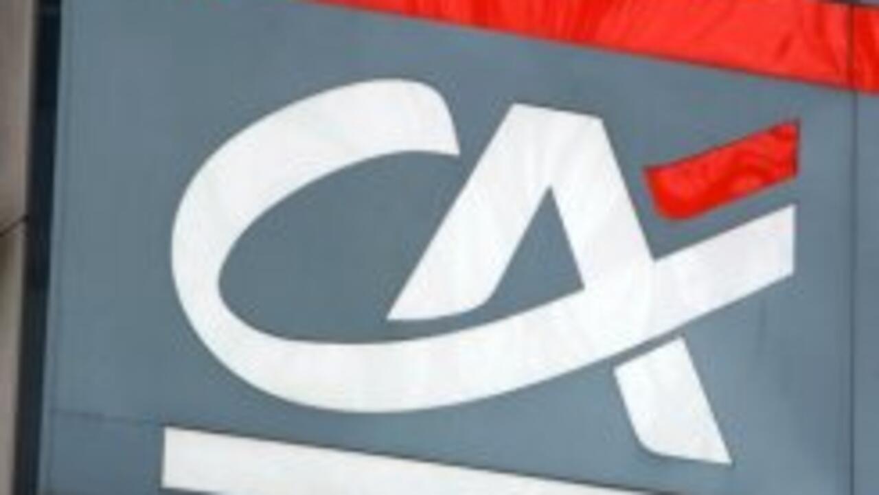 Fragilisé, le Crédit agricole coupe dans ses effectifs