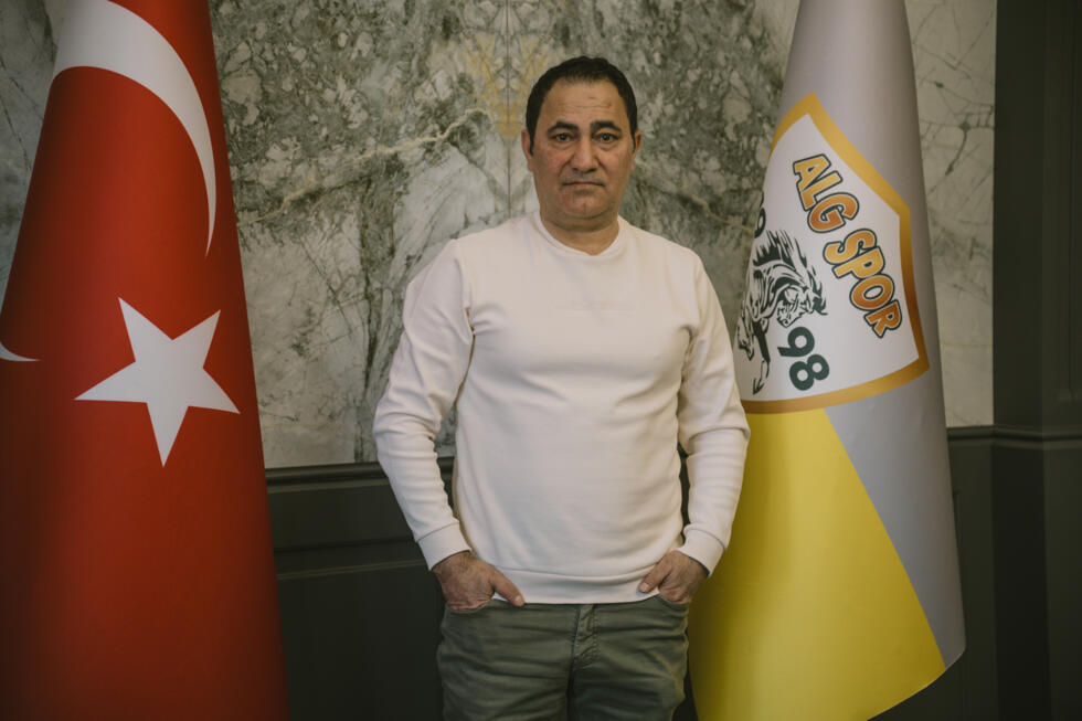 Nerves fray in Turkey textile sector as Syria refugees mull return