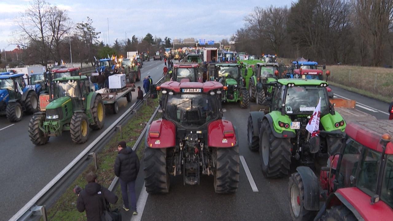 French government prepares response to farmers' protests as unions ...