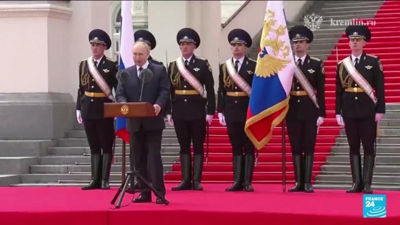 Vladimir Putin thanks Russian army for stopping 'civil war' - France 24