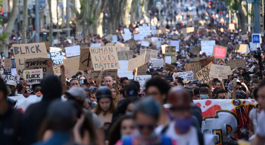 La voz contra el racismo retumbó en la jornada mundial de protesta por ...
