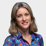 13-Novembre : les héros méconnus. Parlons-en avec C. Amarouche, V ...