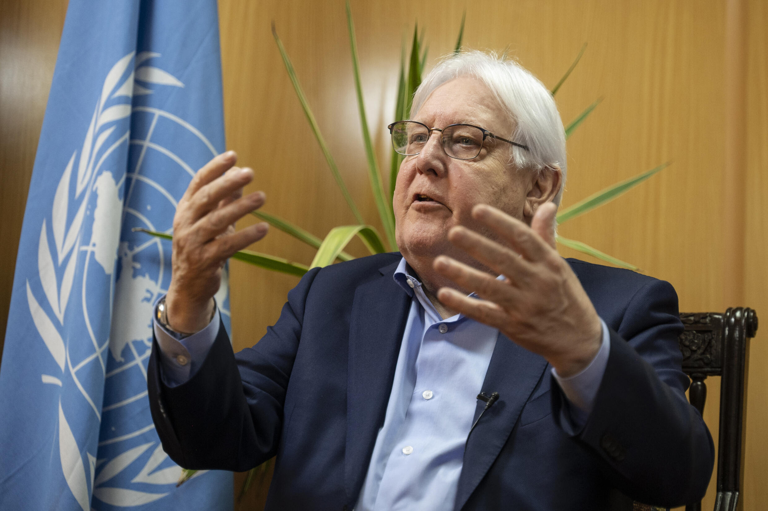 UN presses Taliban for 'clarity' on women's role in aid delivery