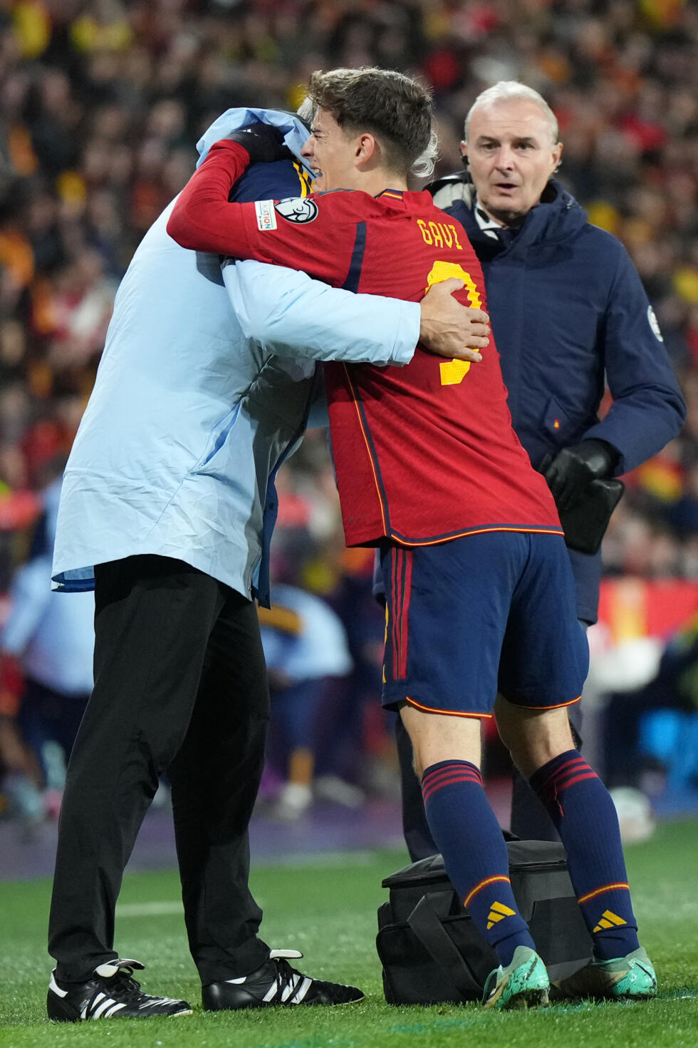 Portugal notch 10th straight win, Serbia qualify for Euro 2024