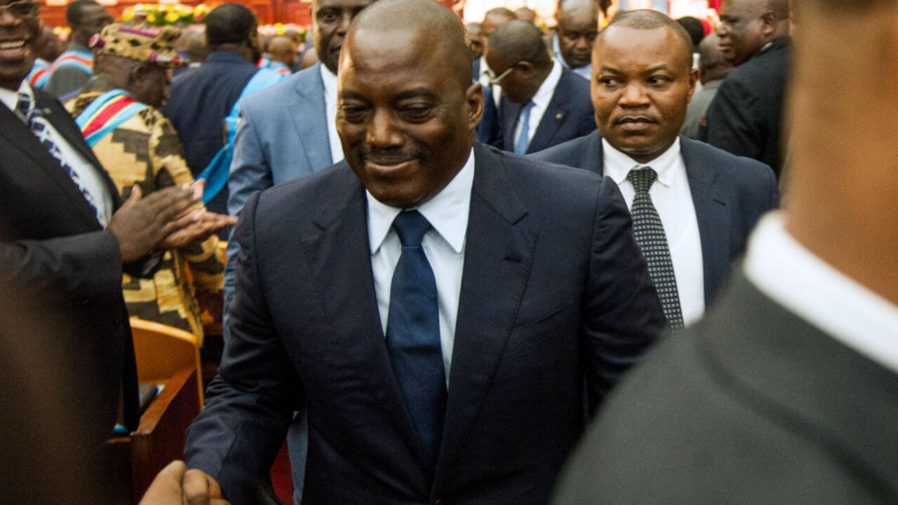 Congo political deal possible to end crisis, negotiators say
