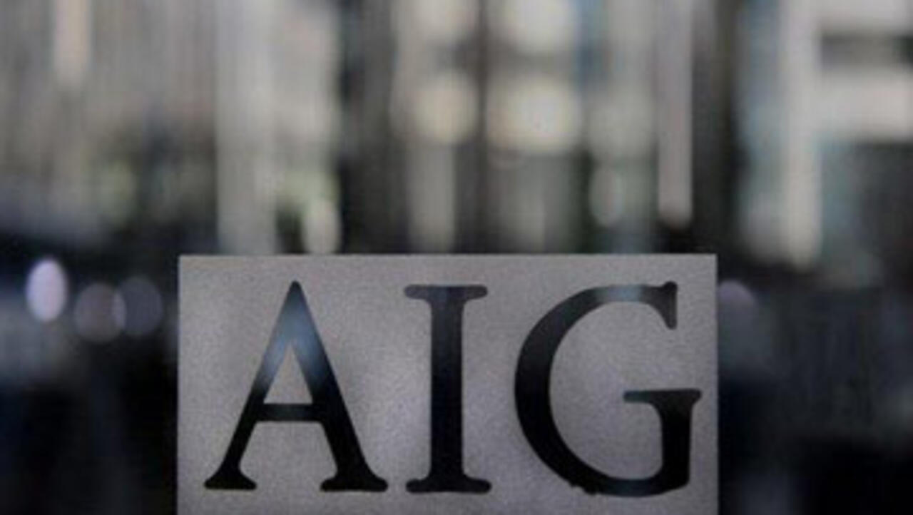 AIG sells overseas unit to insurance giant MetLife