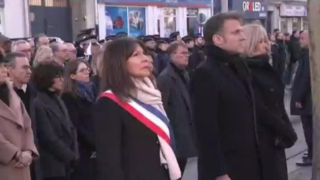 Attentats de janvier 2015 : hommage au policier Ahmed Merabet - France 24