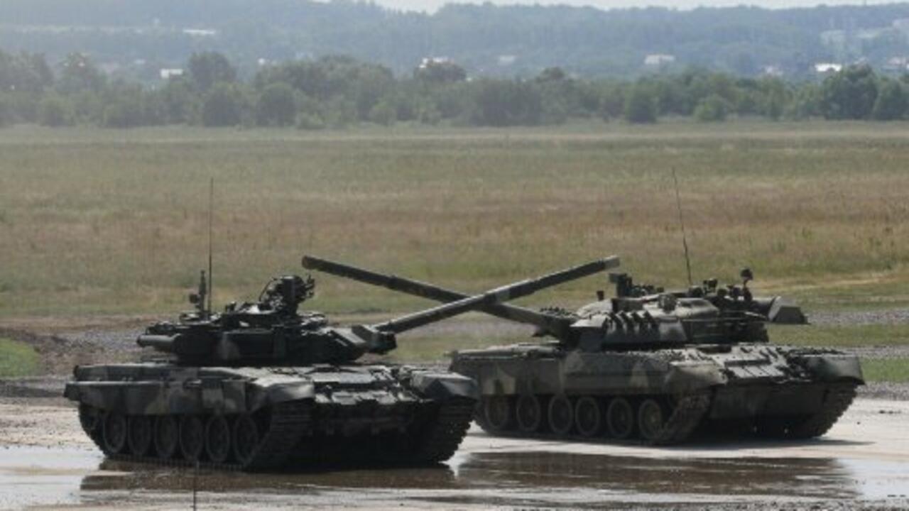 Russia positioning tanks at Syria airfield, US officials say