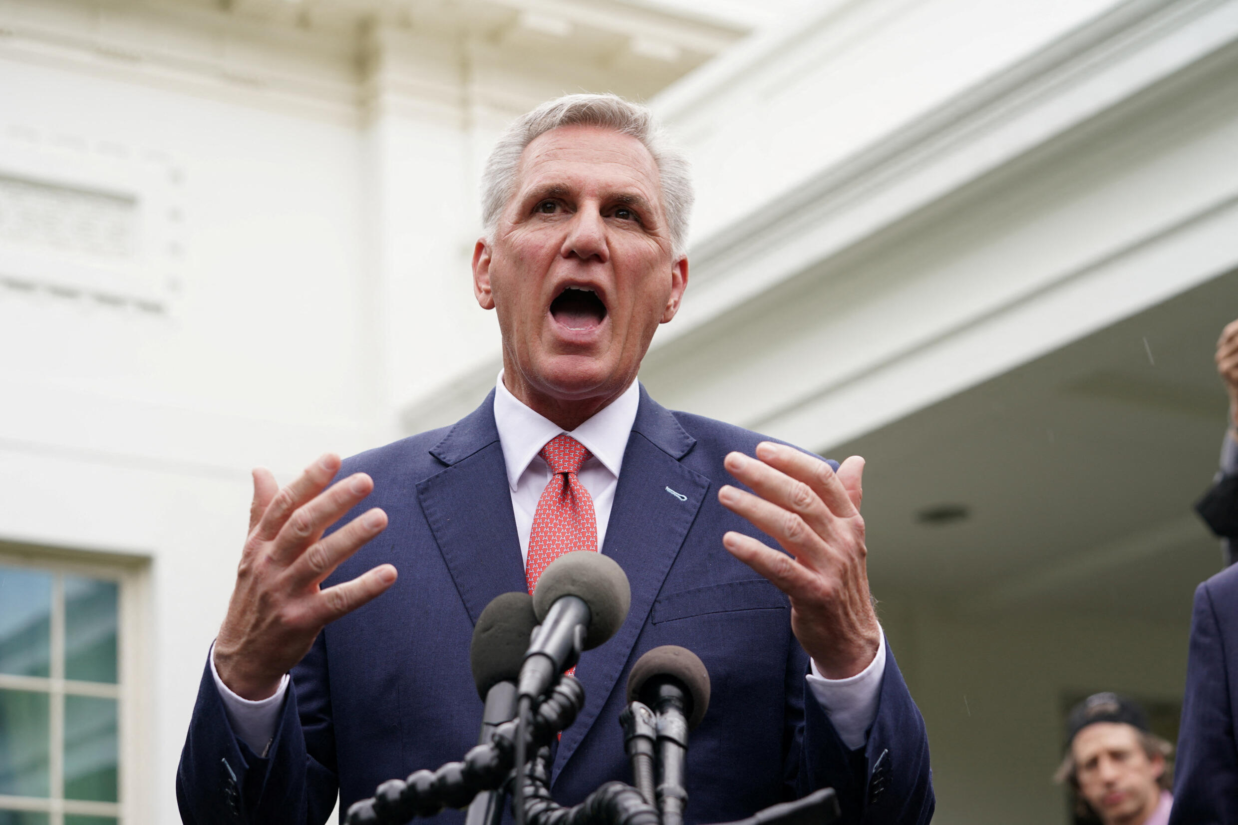 EE. UU.: los republicanos radicales buscan la destitución de McCarthy ...