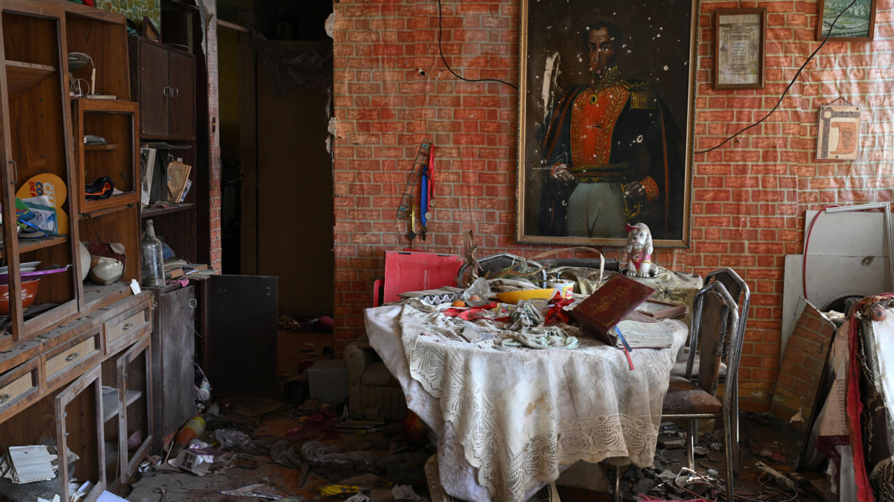 Clearing bomb wreckage, Venezuelan mourns aunt killed in US raid