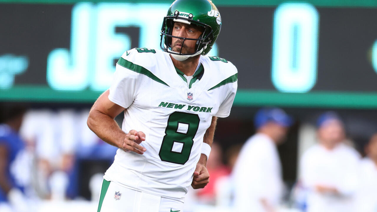 Rodgers throws TD in NFL pre-season Jets debut