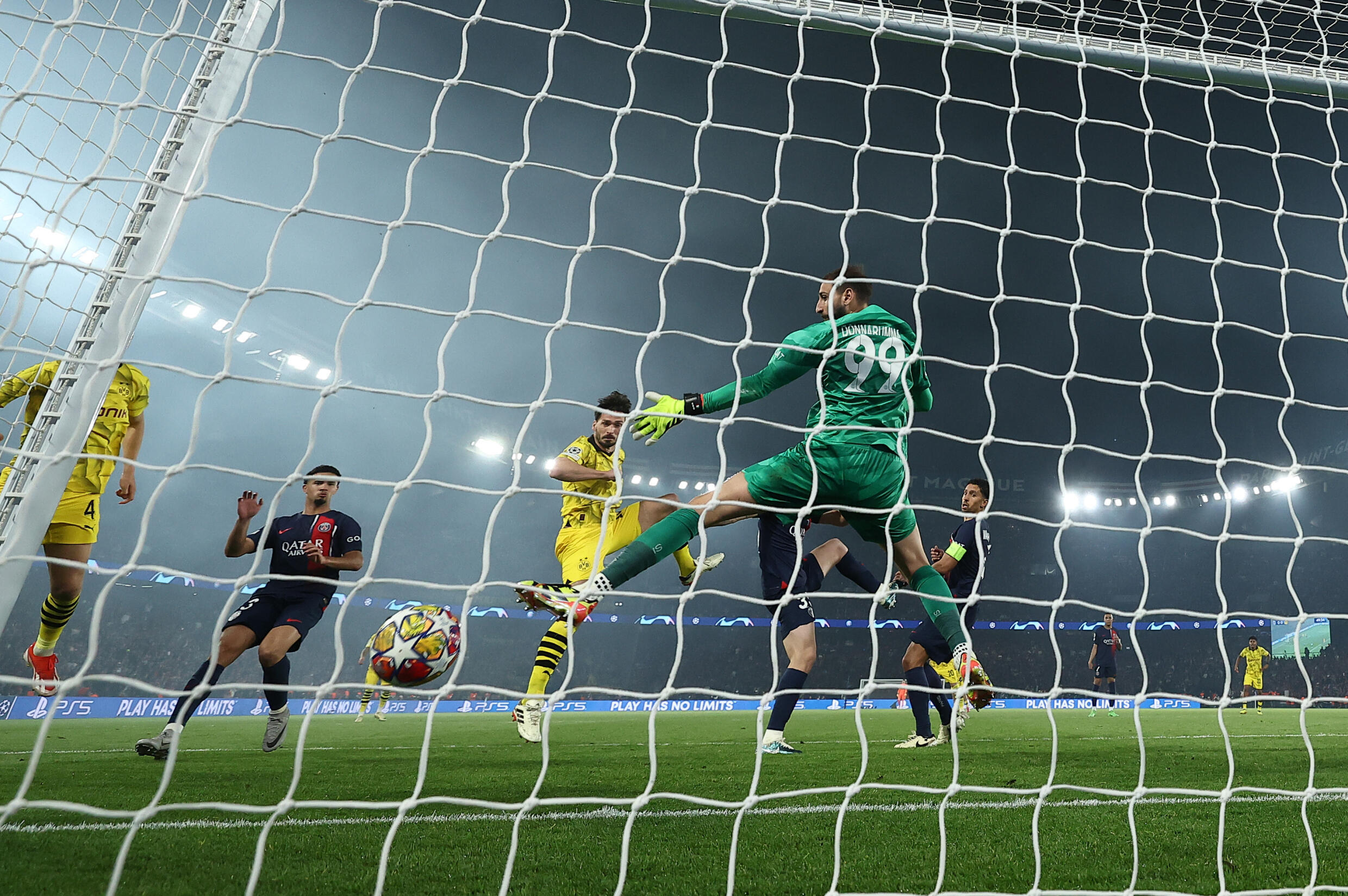 Eleven years on, Hummels and Reus hope to set things right at Wembley