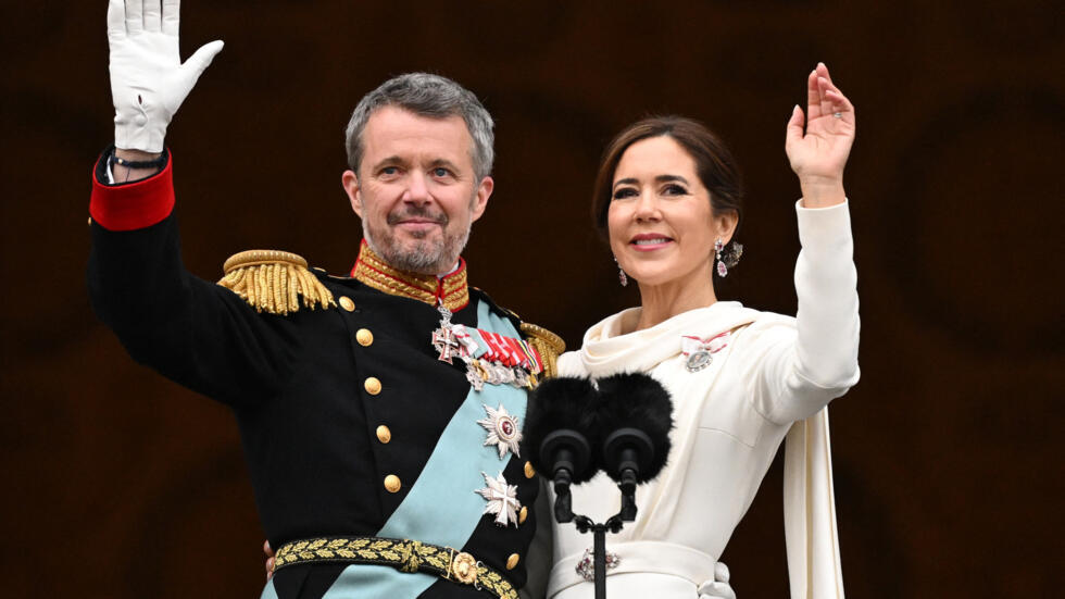 Frederik X sacré nouveau roi du Danemark après l'abdication de sa mère ...