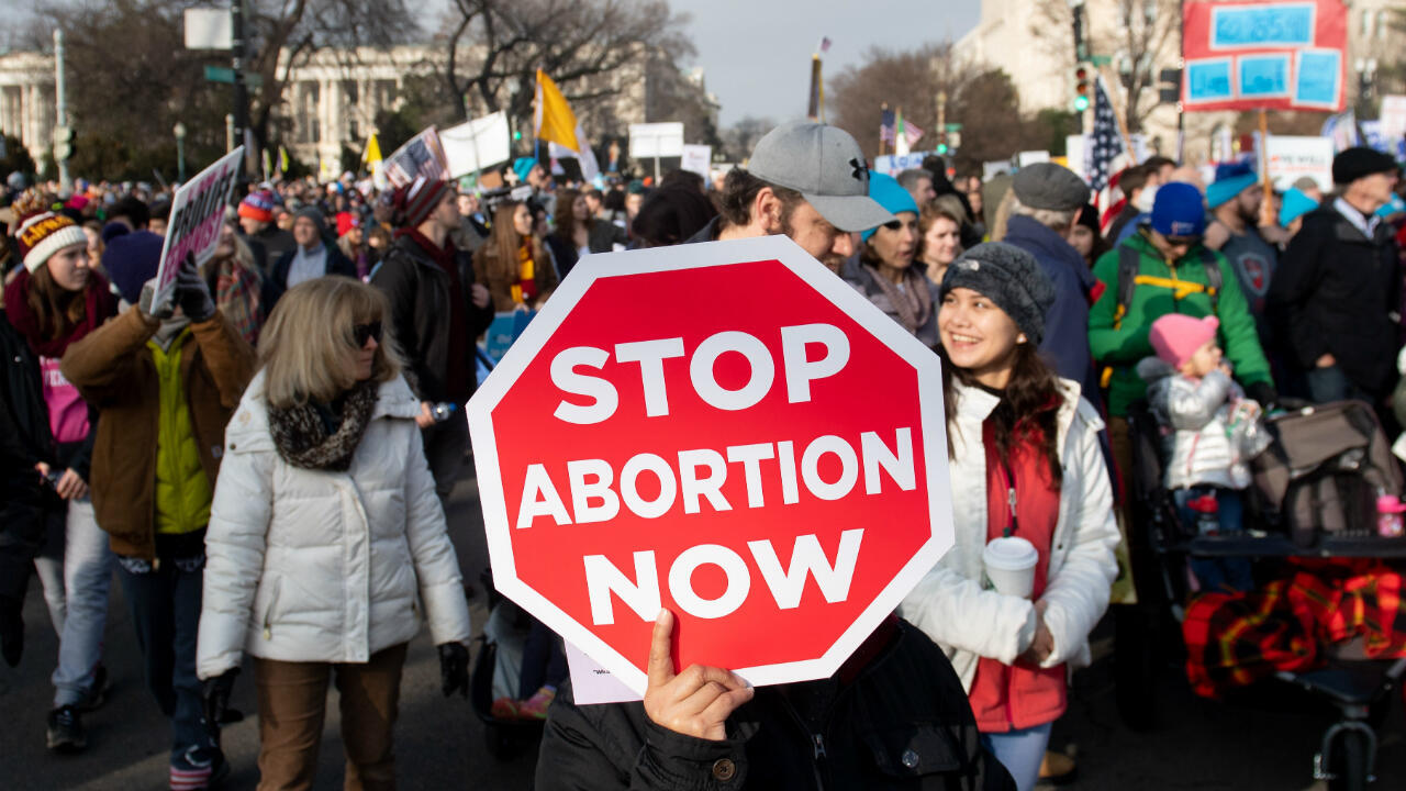 El Senado de Alabama aprueba la ley más restrictiva contra el aborto en ...