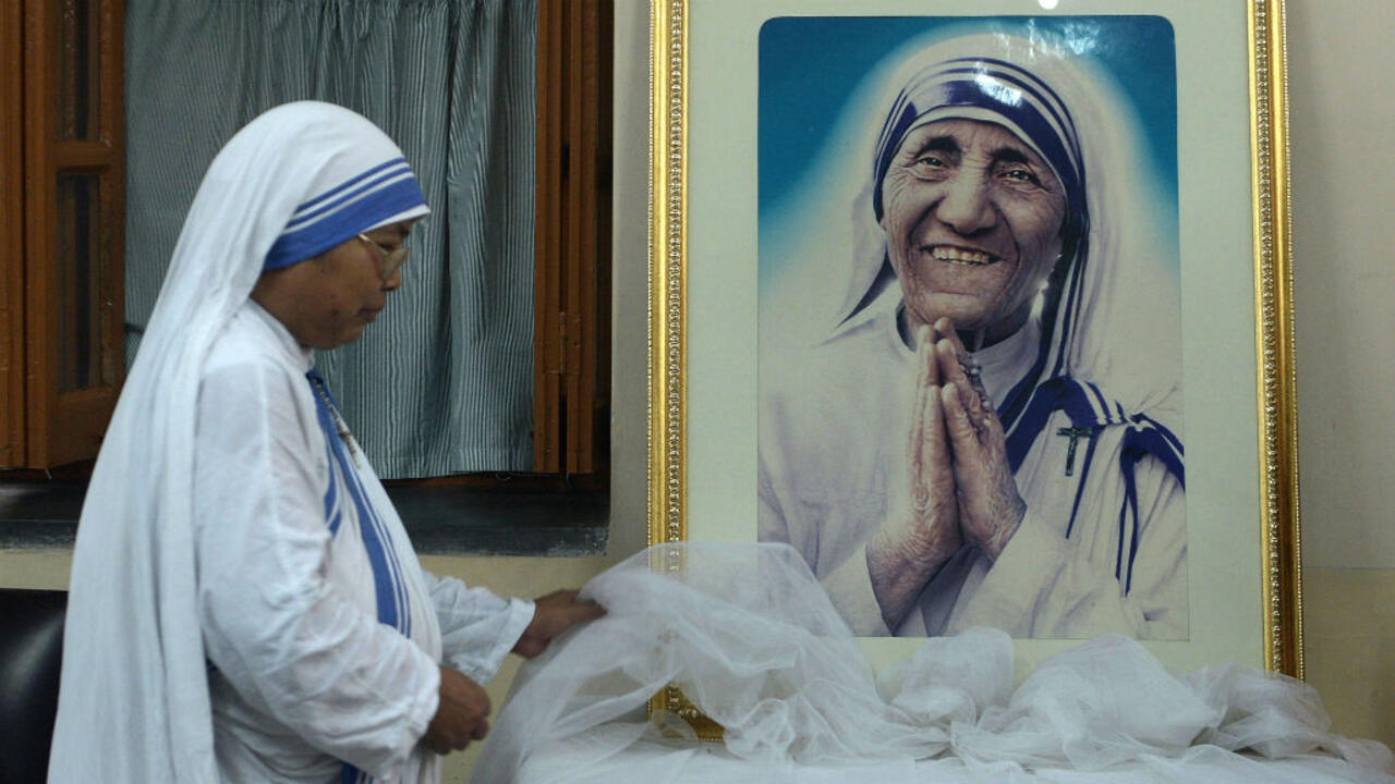 Mother Teresa of Calcutta to be made a Catholic saint