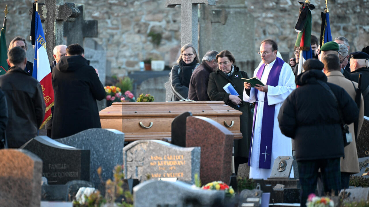 Jean-Marie Le Pen enterré à la Trinité-sur-Mer dans la plus stricte intimité familiale