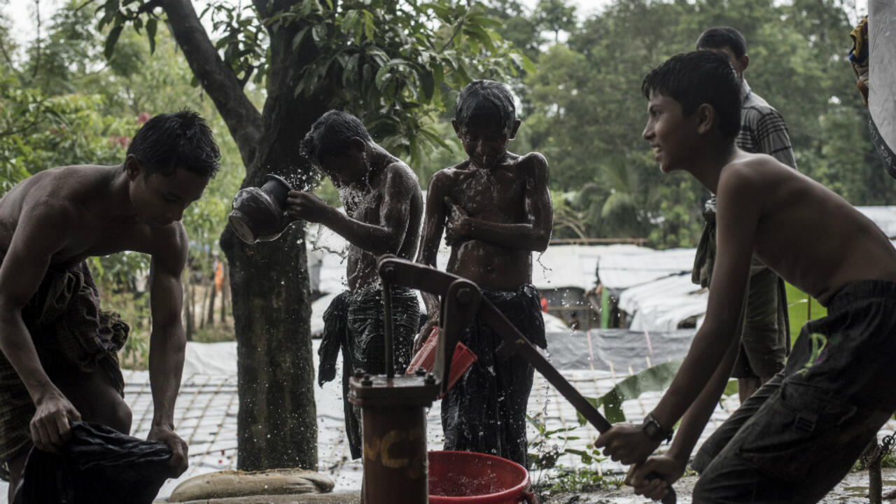 Rohingya exodus from Burma tops 500,000