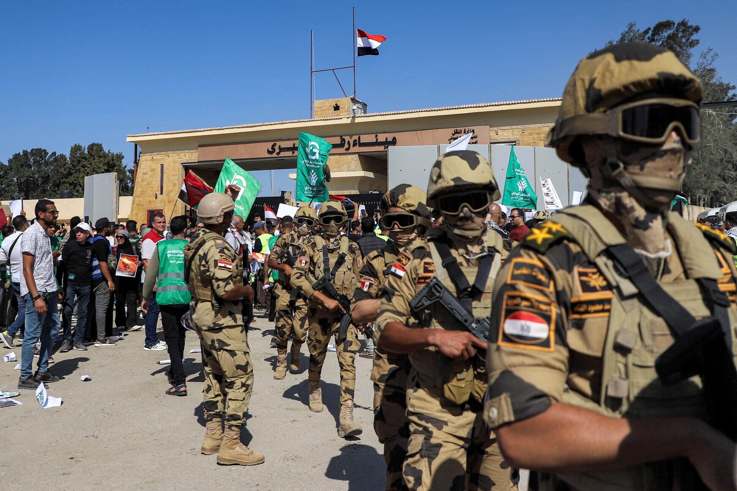 Egyptian army reports 'minor injuries' in accidental Israeli shelling