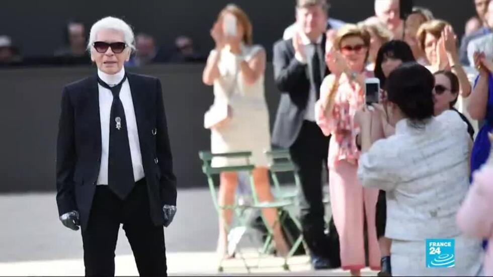 Last collection by Karl Lagerfeld hits Paris runway - France 24