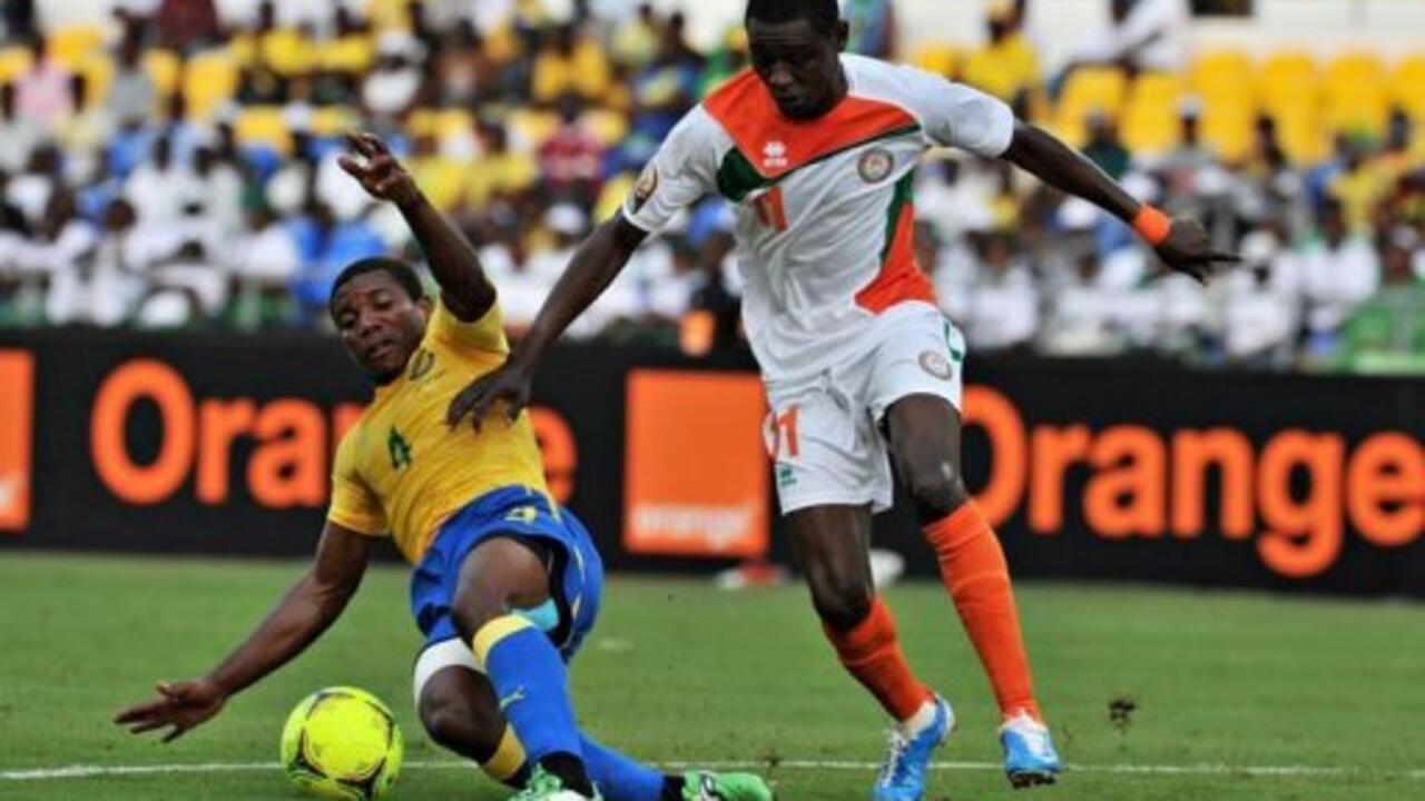 Co-hosts Gabon off to winning start against Niger