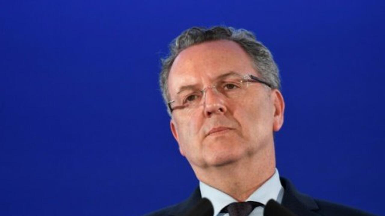 Le Canard enchaîné met Richard Ferrand en cause dans une affaire d ...