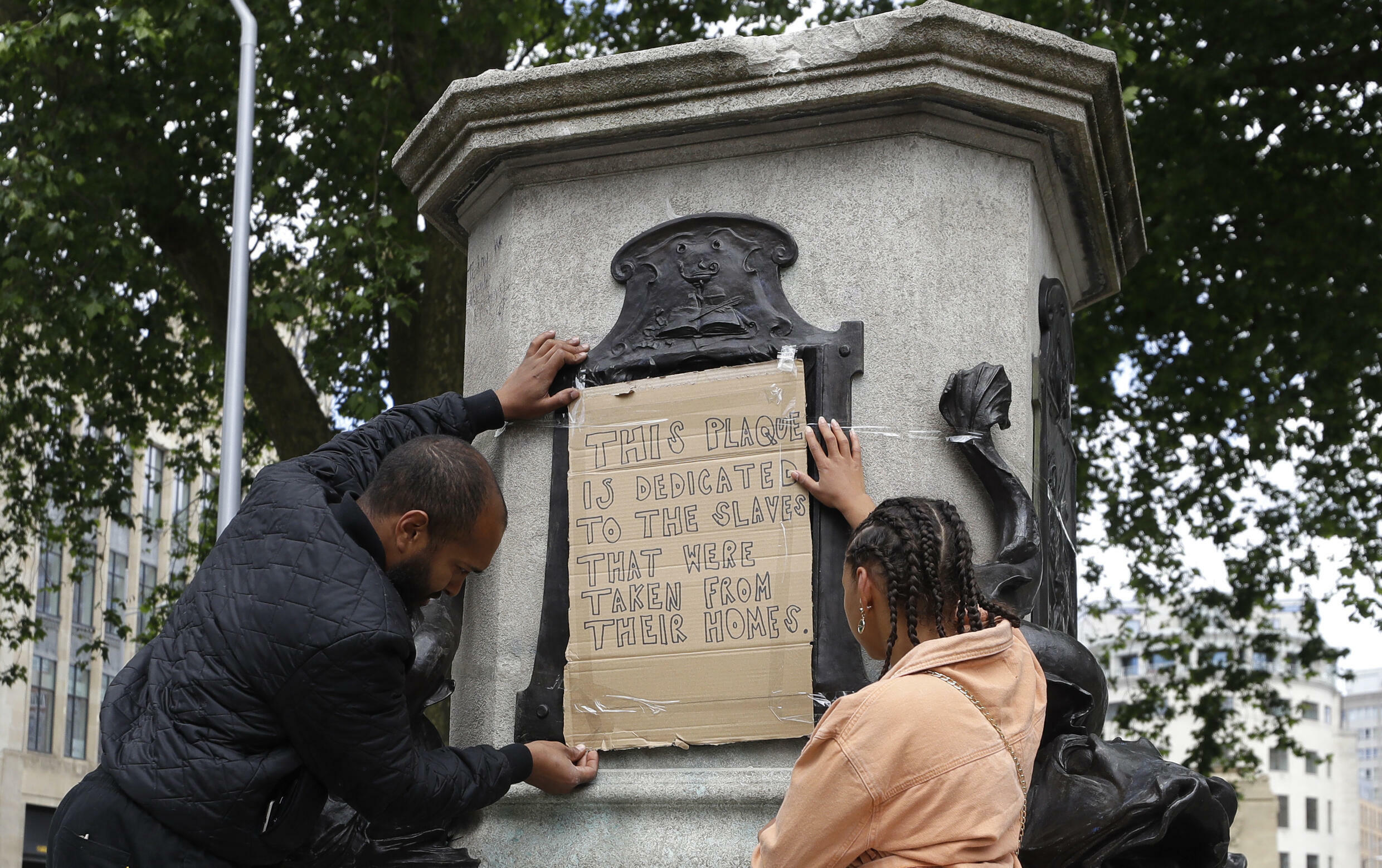 Acquittal of 'Colston Four' for toppling slave trader statue ignites UK ...