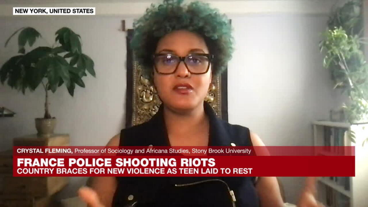 More than 400 arrested on fifth night of unrest, 45,000 police officers ...