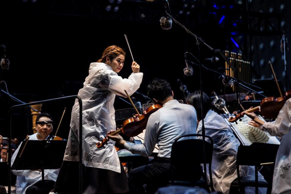 Conductor Elim Chan wants to shake up 'dinosaur' orchestras