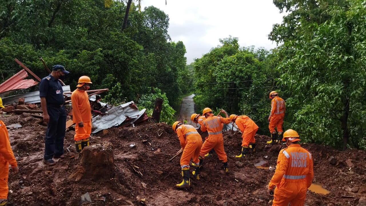 Rescue teams search sludge, debris as India floods' death toll mounts