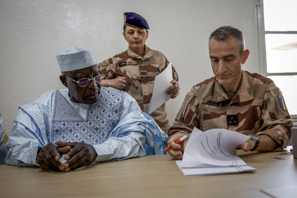 France hands over second army base in Chad amid withdrawal