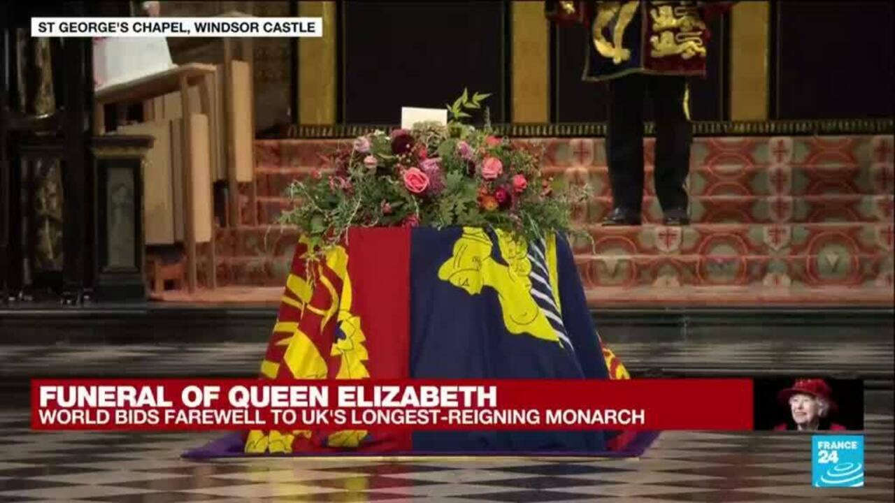 Queen Elizabeth II's coffin lowered into Royal Vault - France 24