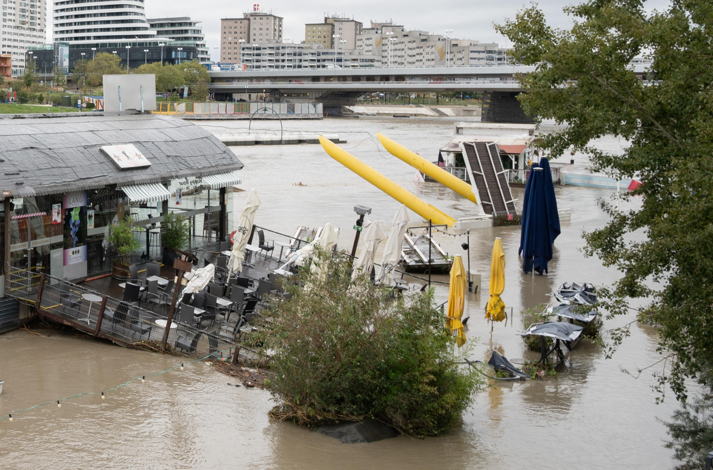 Storm Boris lashes central Europe, toll climbs to 18