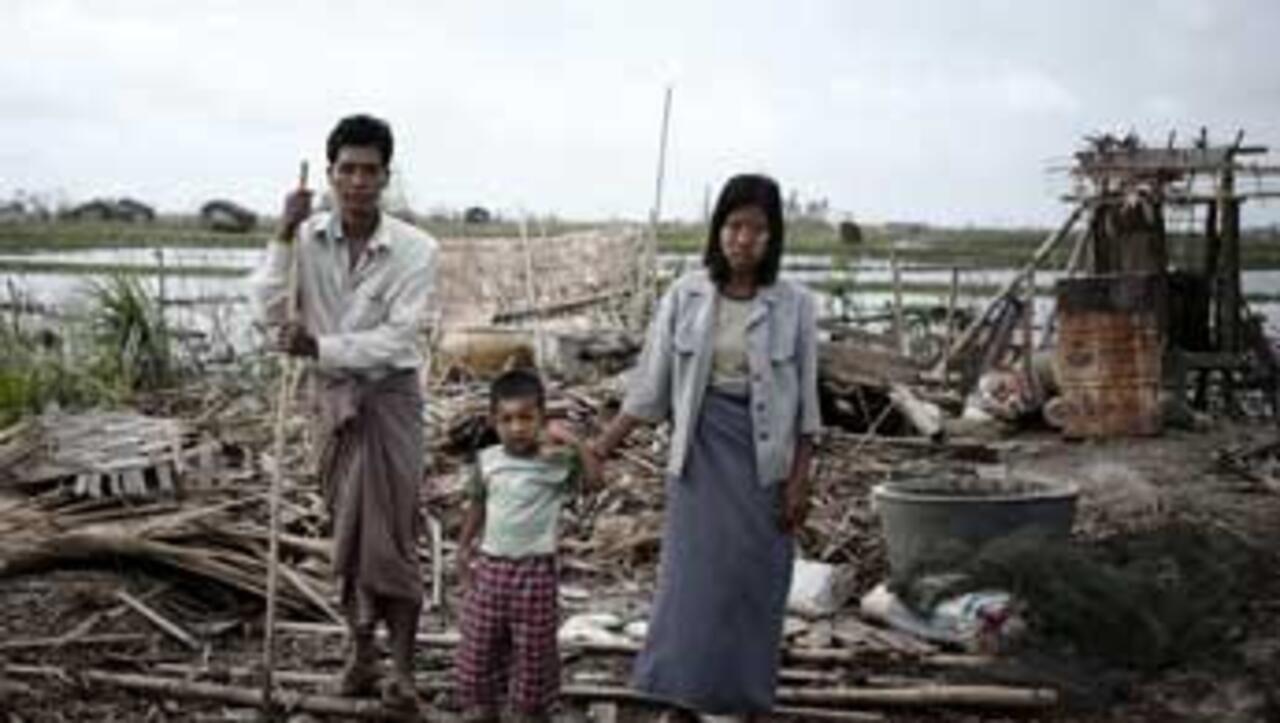 UN humanitarian chief will try to persuade Burma's junta