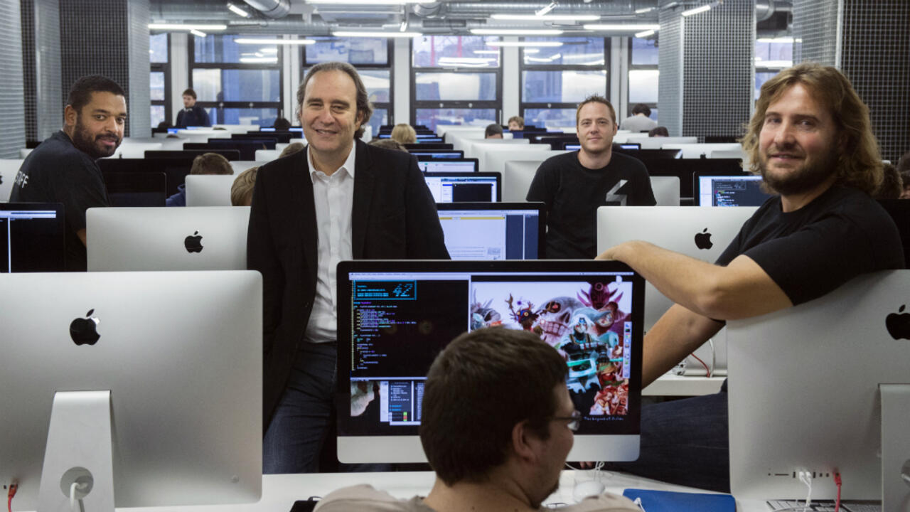 Xavier Niel, au top de sa forme : "L'État n'a plus d'argent mais moi j ...